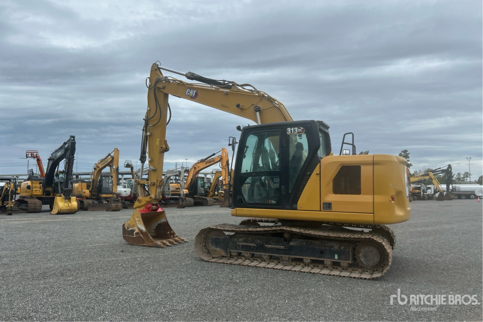 2021 Cat 313GC Tracked Excavator | Ritchie Bros. Auctioneers