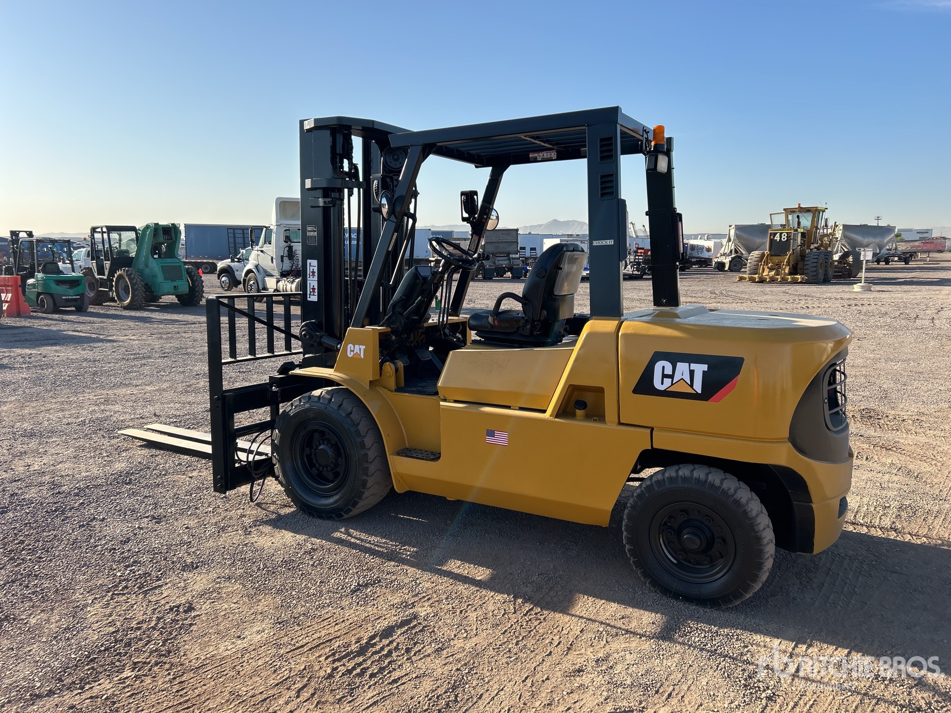 2007 Cat GP50K 8700 lb Pneumatic Tire Forklift | Ritchie Bros. Auctioneers
