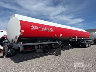 2004 Beall 9500 gal T/A Tanker Trailer in Richfield, Utah, United ...