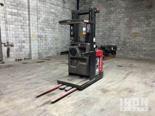 2010 Raymond 550-OPC30TT 3000 lb Order Picker in Curtice, Ohio, United ...