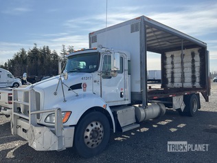2013 Kenworth T370 4x2 Curtain Side Truck in Moncton, New Brunswick ...