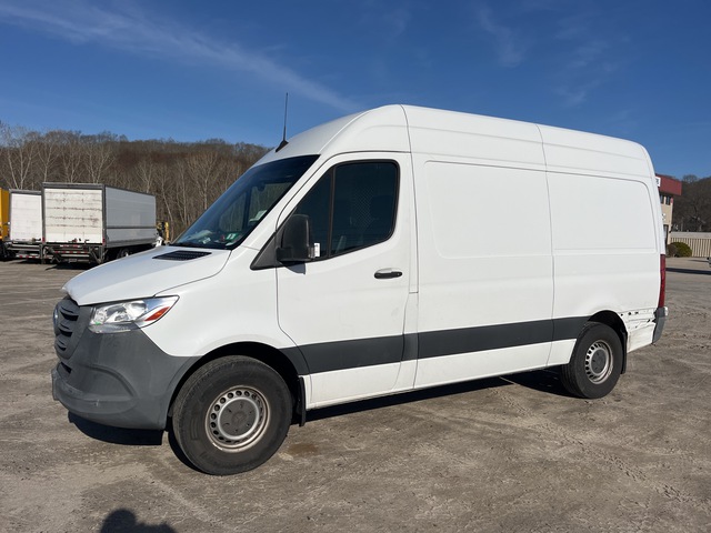 Government Vans: Passenger, Step Vans & Cargo | GovPlanet