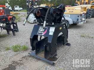 2018 Cat CVP110 Hydraulic Plate Compactor in Davenport, Florida, United ...