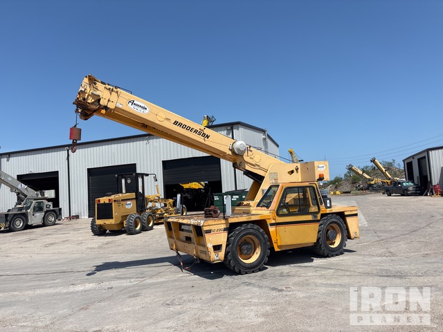 2012 Broderson IC-200-2H 15 ton 4x4 Carry Deck Crane in Corpus Christi ...