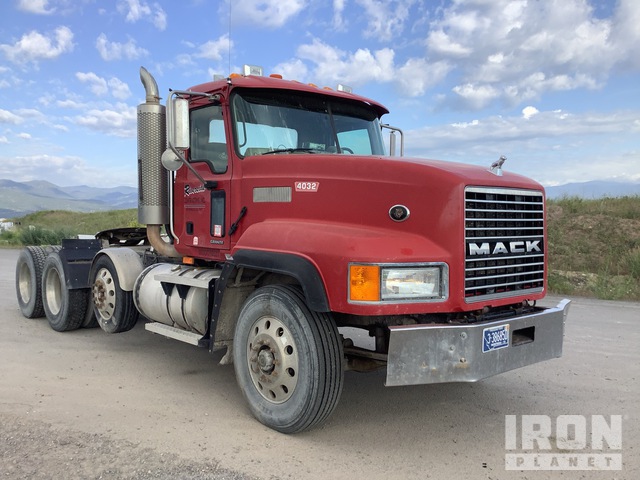 2005 Mack CL733 8x4 Tri/A Day Cab Truck Tractor in Missoula, Montana ...
