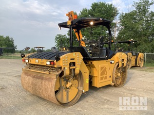 2019 Cat CB16 Double Drum Roller in Saint Cloud, Minnesota, United ...