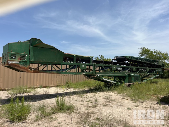 2017 McCloskey ST100T x 100 ft Tracked Stacking Tracked Stacker in ...