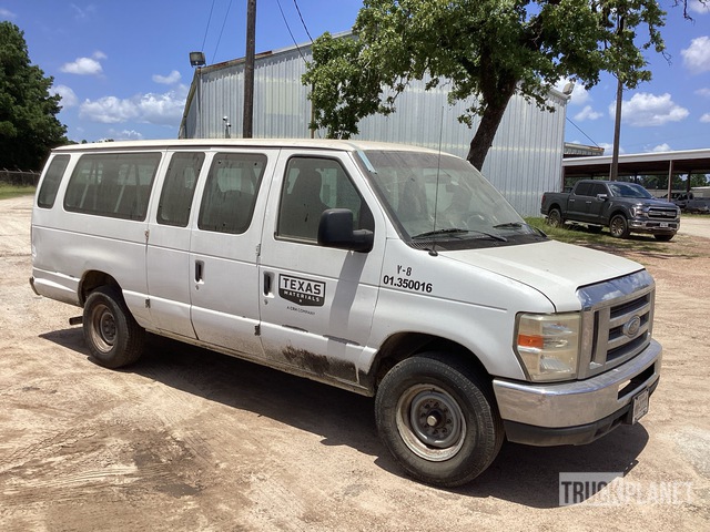 2013 Ford E-350 XLT 14 Passenger Van in lufkin, Texas, United States ...