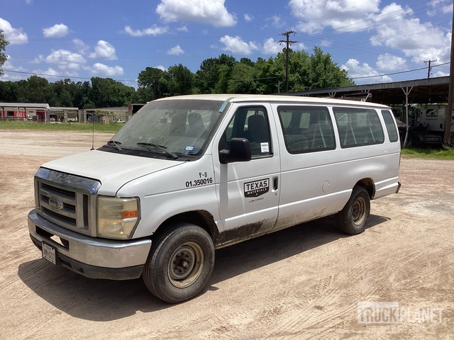 2013 Ford E-350 XLT 14 Passenger Van in lufkin, Texas, United States ...