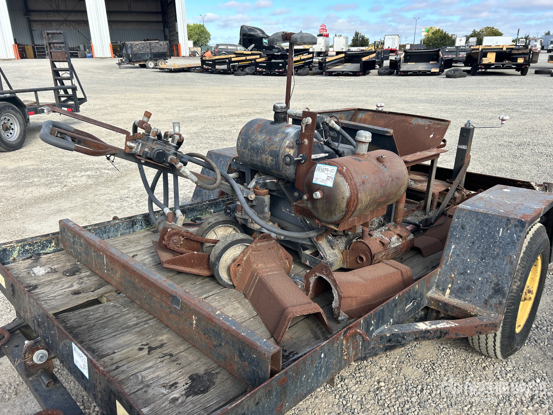 Berm Machine | Ritchie Bros. Auctioneers