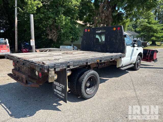 2001 Ford F-550 4x4 Flatbed Truck w/ Snow Plow in Glenwood, Indiana ...
