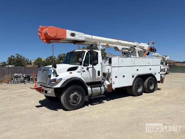 Altec AM55 on 2012 International 7400 6x4 Cable Placer Bucket Truck in Paso Robles, California ...