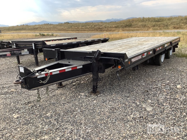 2018 Towmaster 22 ft T/A Flatbed Trailer, Bozeman, Montana, Estados ...