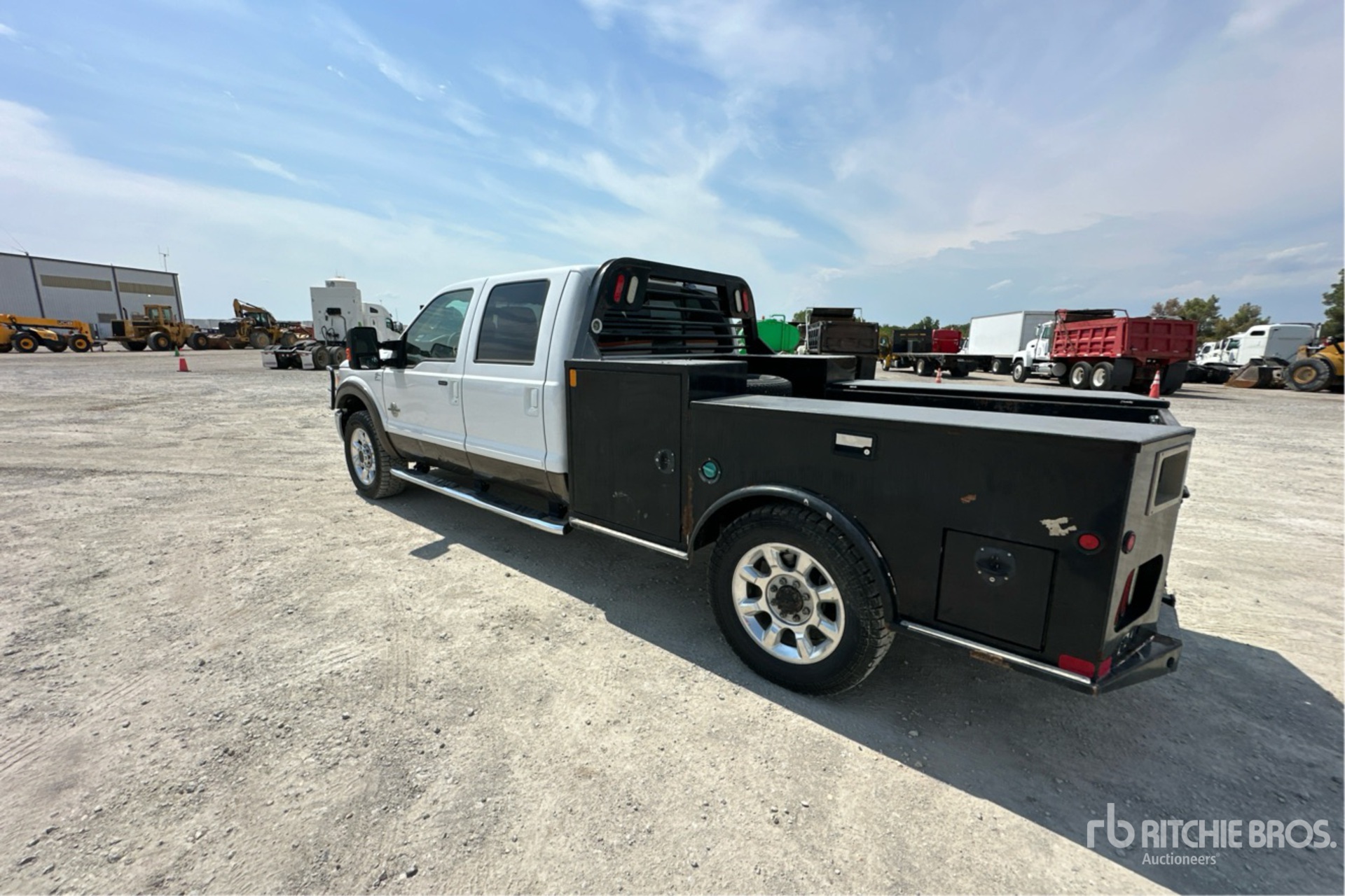 2015 Ford F-350 Lariat 4x4 Crew Cab F-350 Flatbed Truck | Ritchie Bros ...
