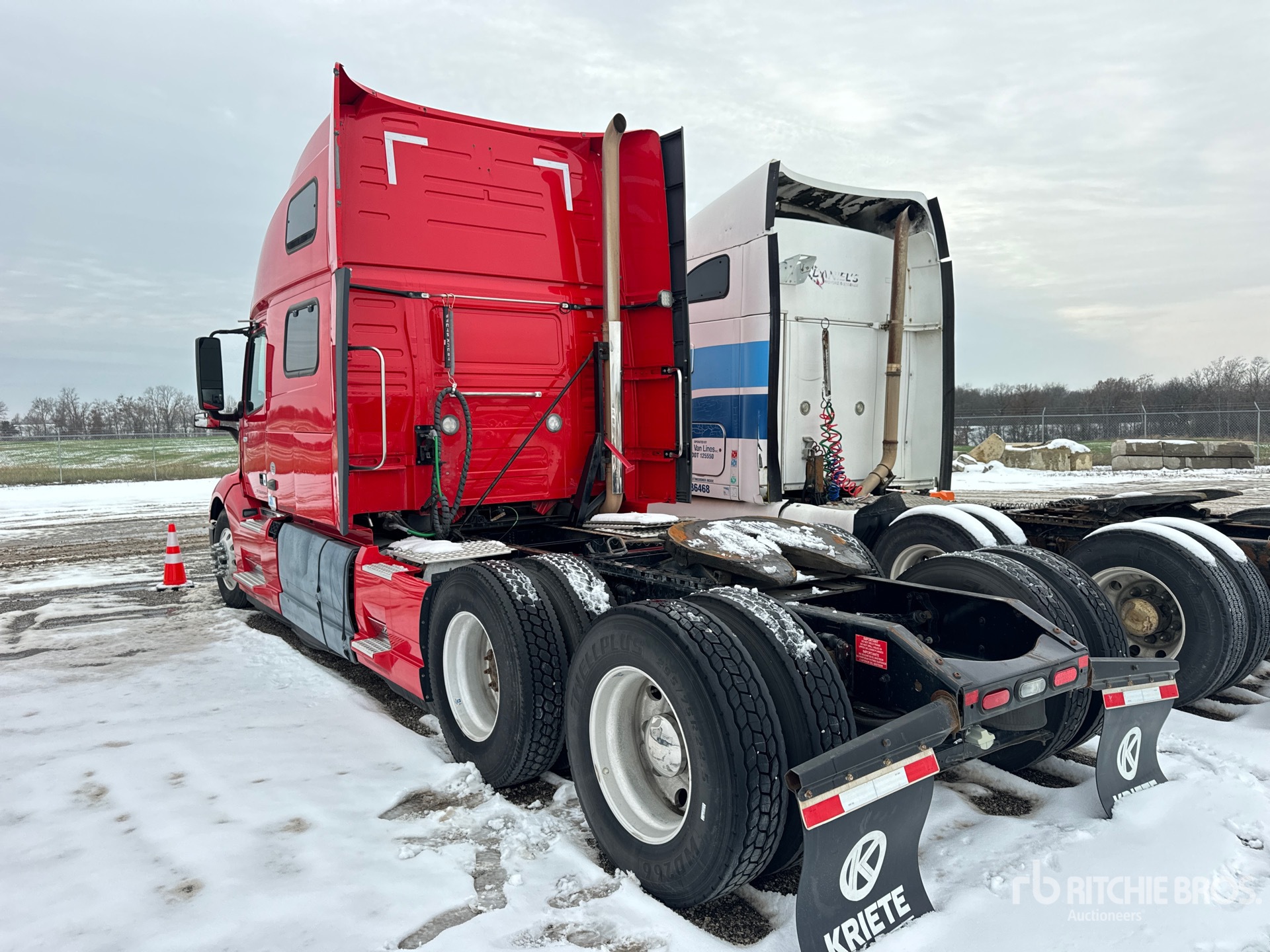 2019 Volvo VNL860 6x4 Tracteur Routier Couchette (Inoperable) | Ritchie ...