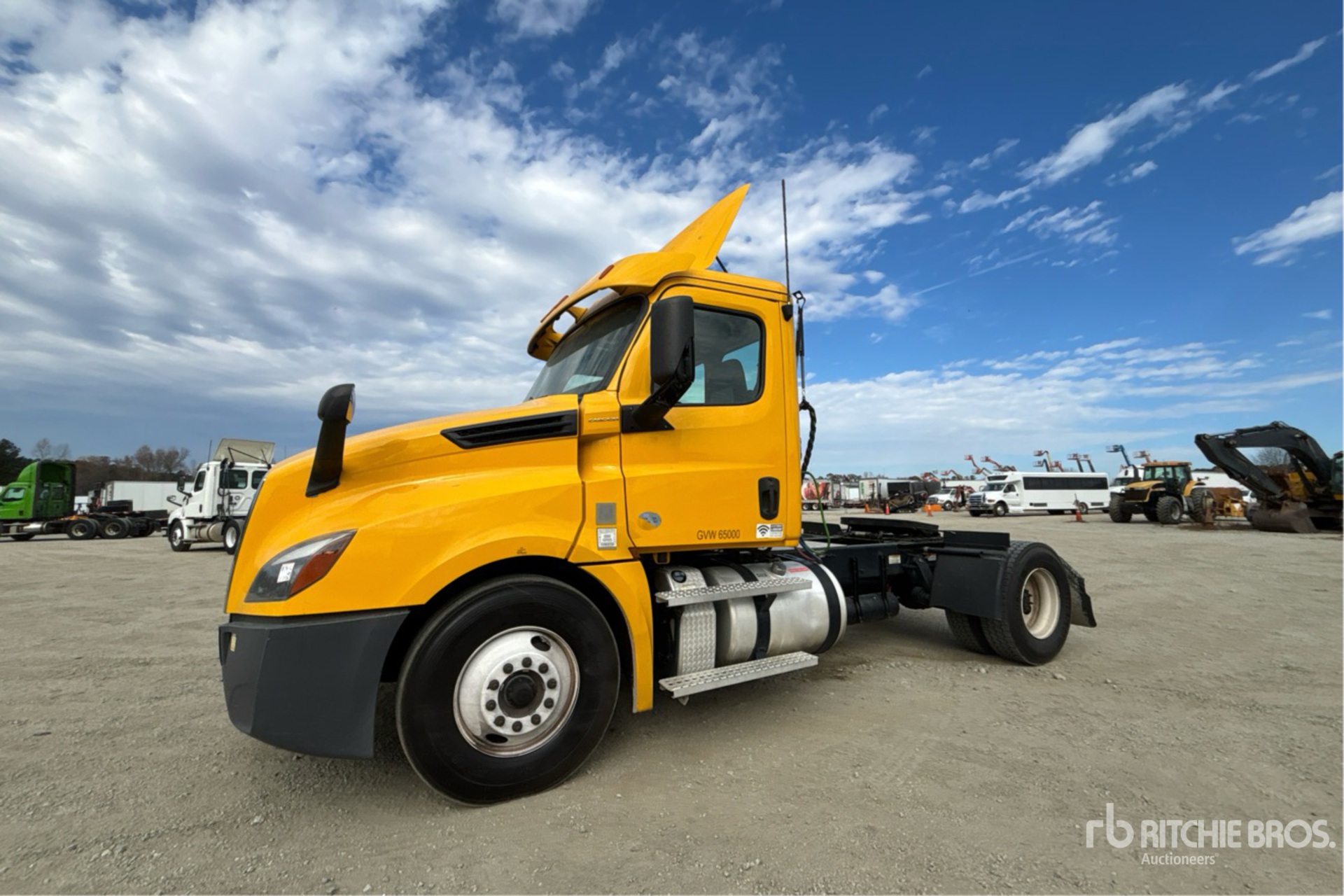 2020 Freightliner Cascadia 126 4x2 S/A Day Cab Truck Tractor | Ritchie Bros. Auctioneers