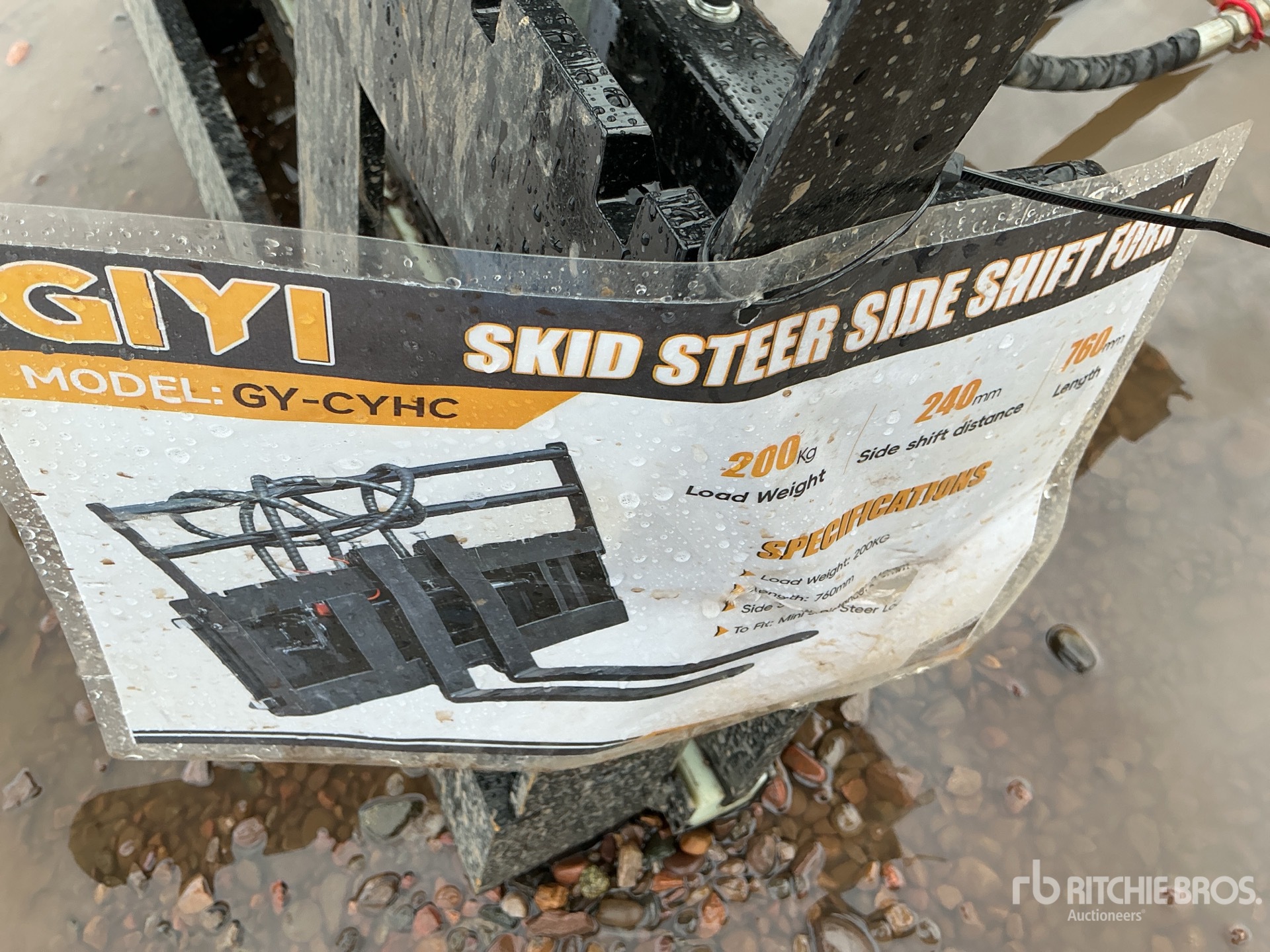 2025 GIYI GY-CYHC 30 in Mini Side Shift Skid Steer Forks (Unused ...