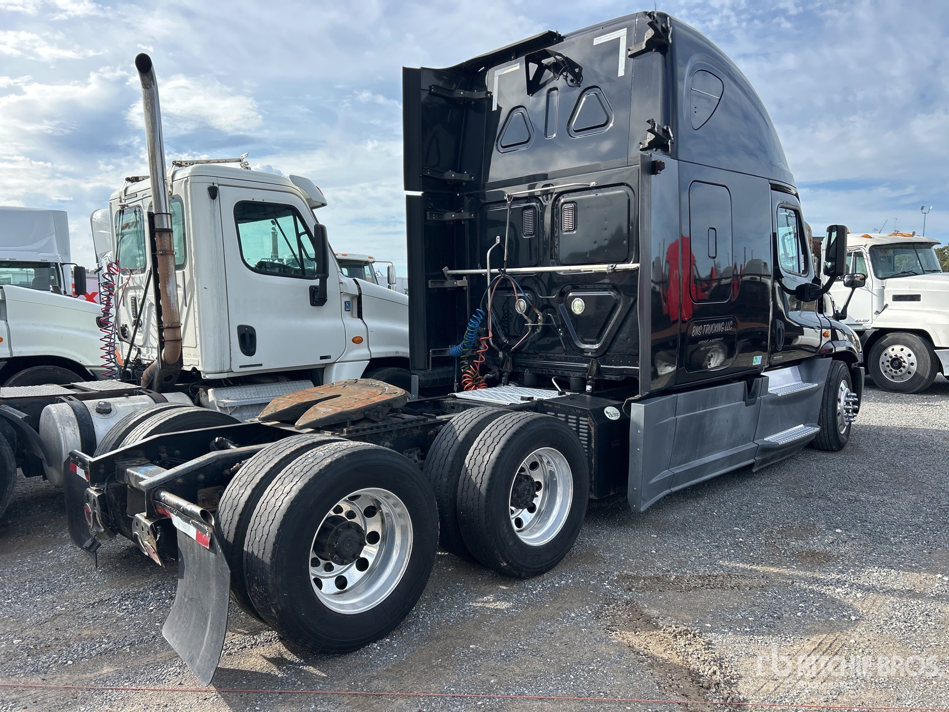 2015 Freightliner Cascadia 125 6x4 Tracteur Routier Couchette | Ritchie ...
