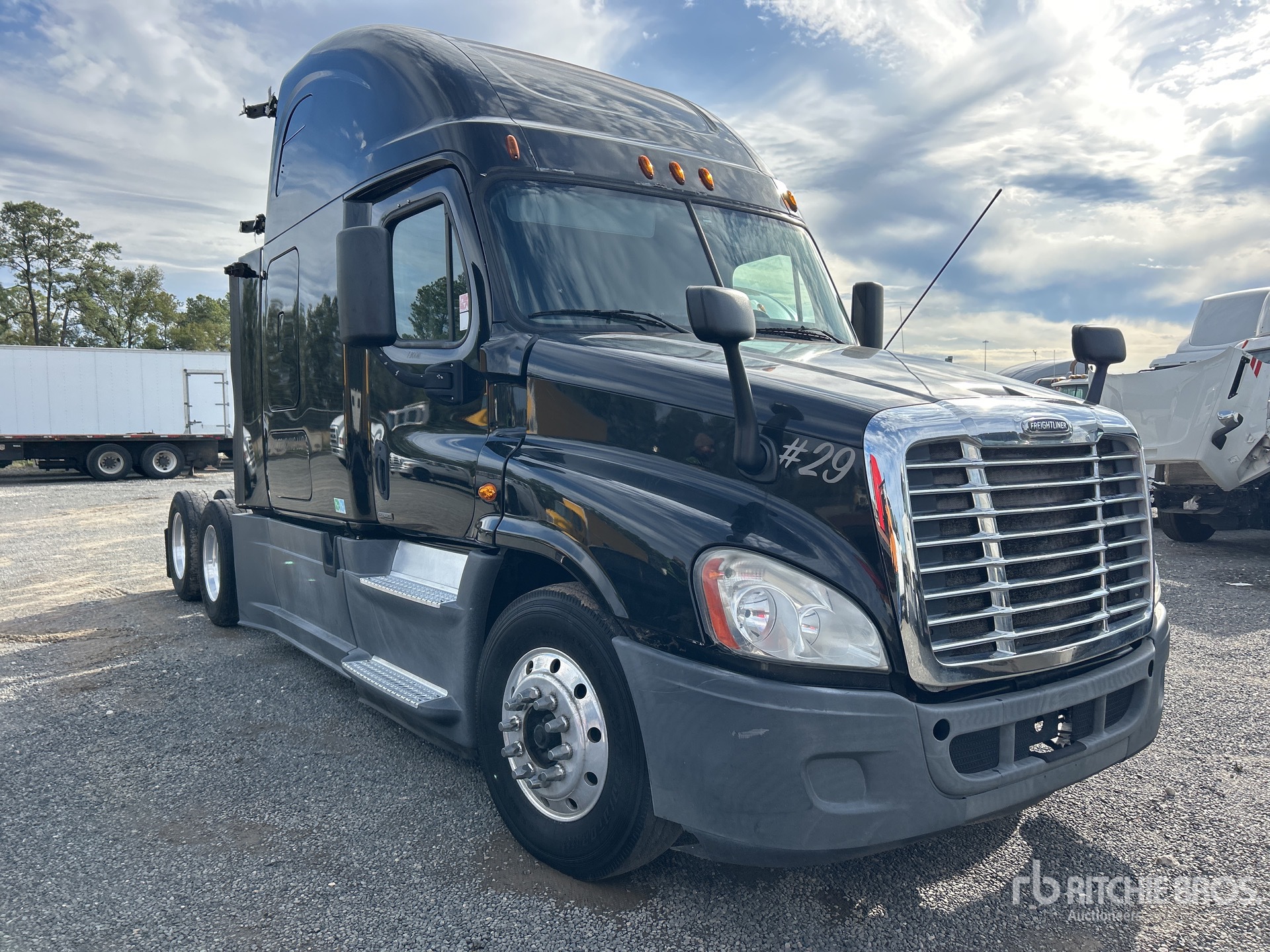 2015 Freightliner Cascadia 125 6x4 Tracteur Routier Couchette | Ritchie ...