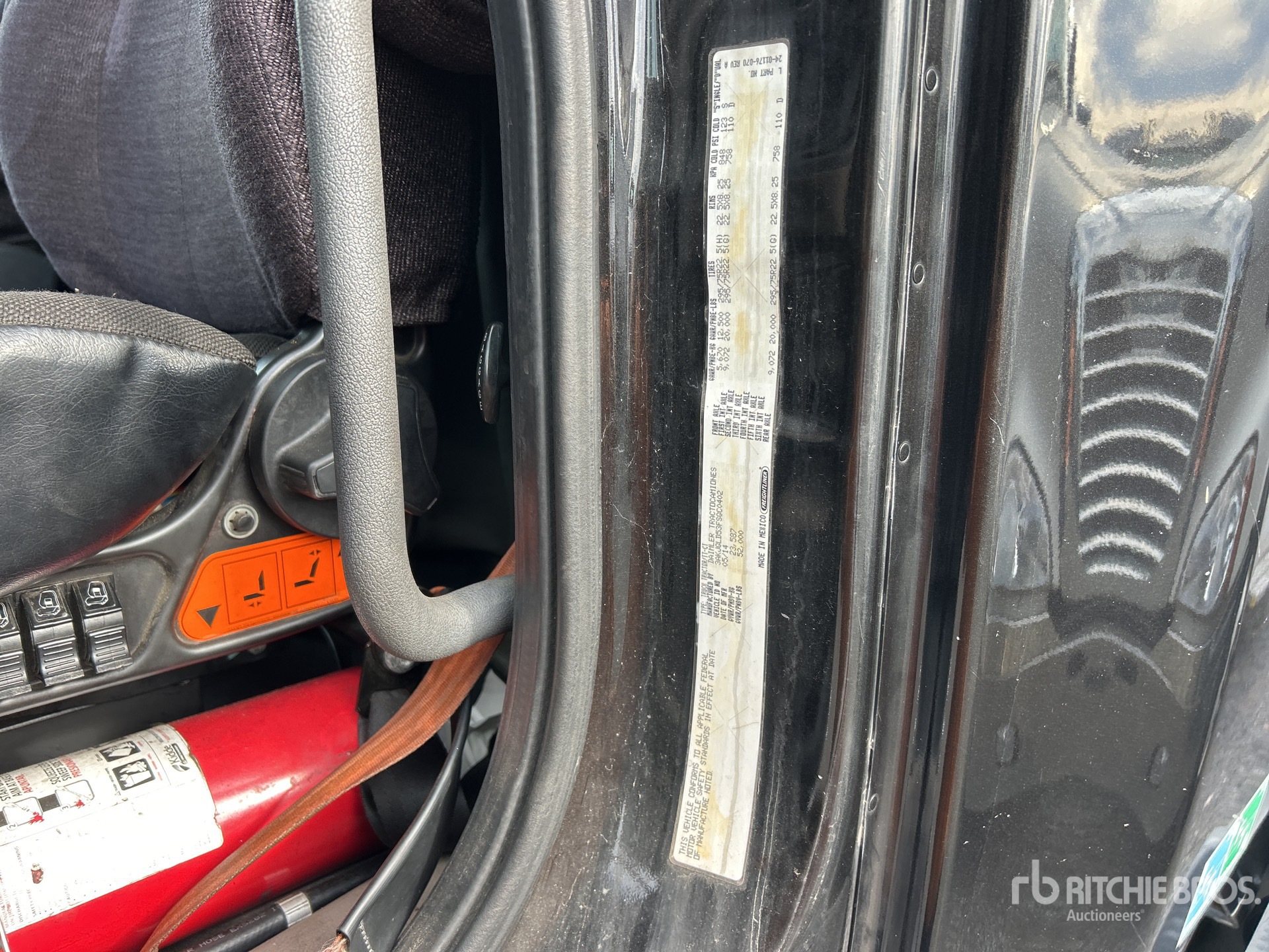 2015 Freightliner Cascadia 125 6x4 Tracteur Routier Couchette | Ritchie ...