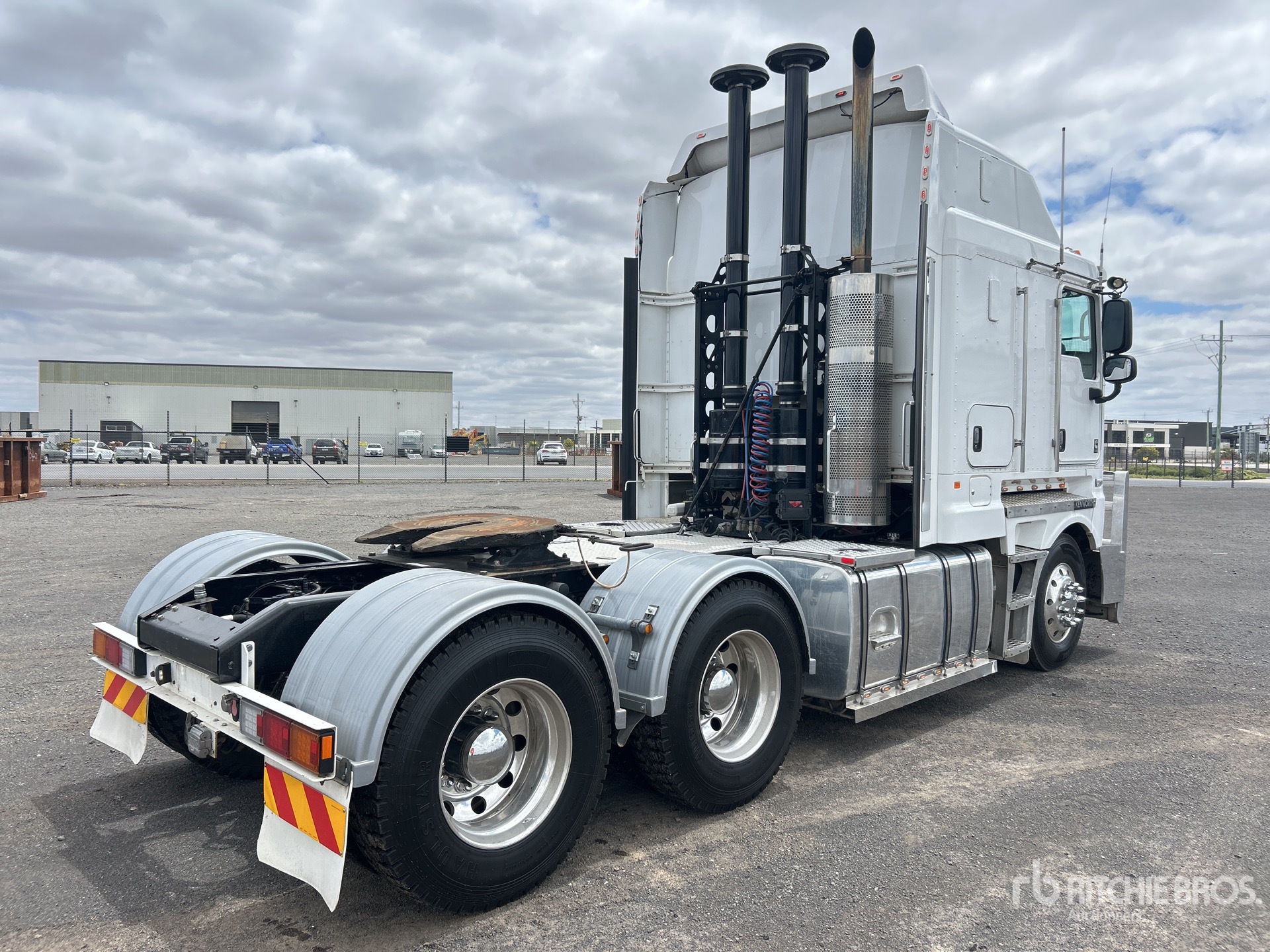 2021 Kenworth K200 Big Cab Aerodyne 6x4 Sleeper Truck Tractor | Ritchie ...