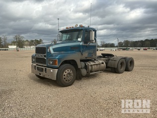 2022 Mack Pinnacle P164T 6x4 T/A Day Cab Truck Tractor in Livingston ...