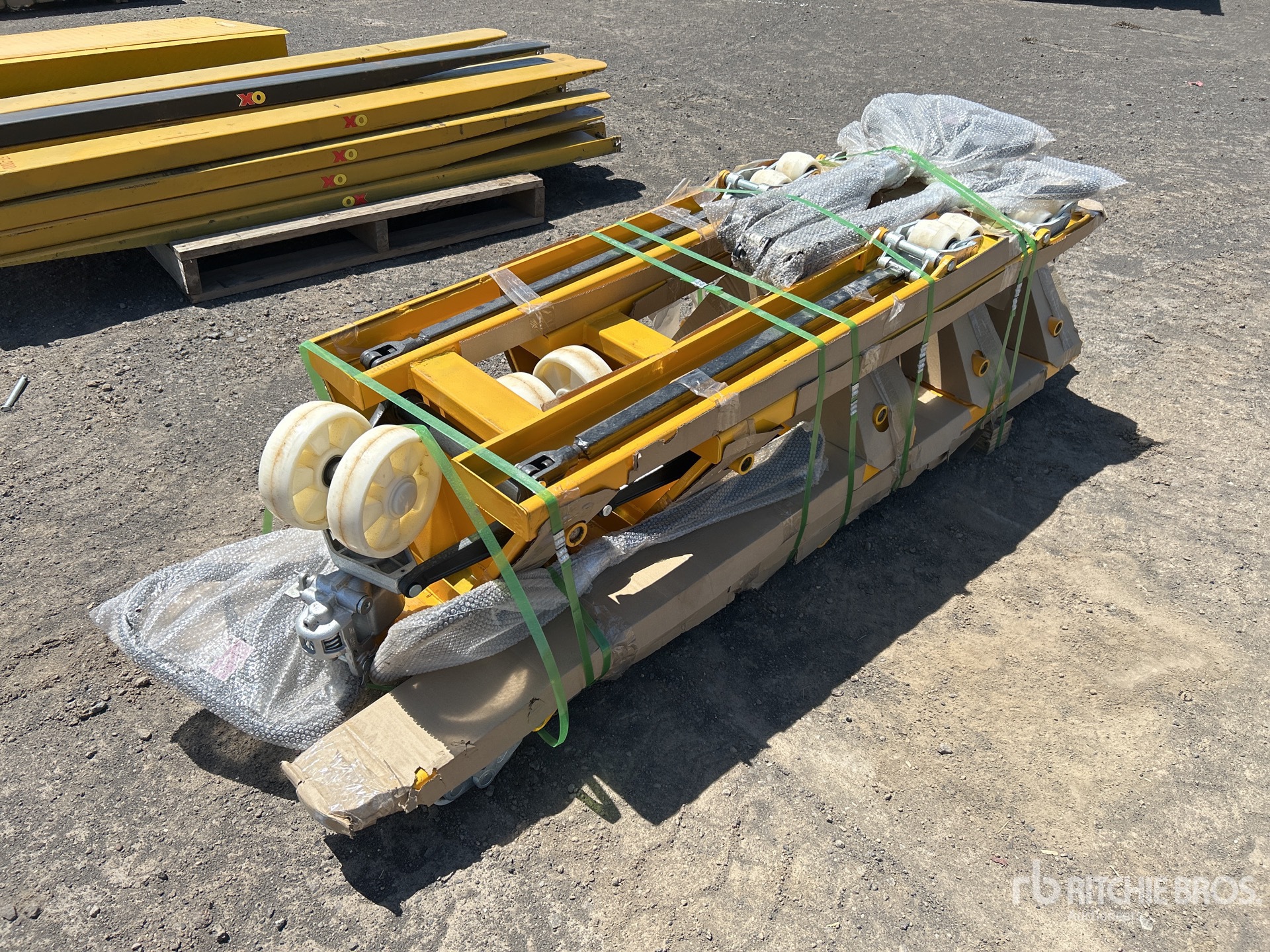 Quantity of (6) 2025 Ox Vic 310 Pallet Jack | Ritchie Bros. Auctioneers