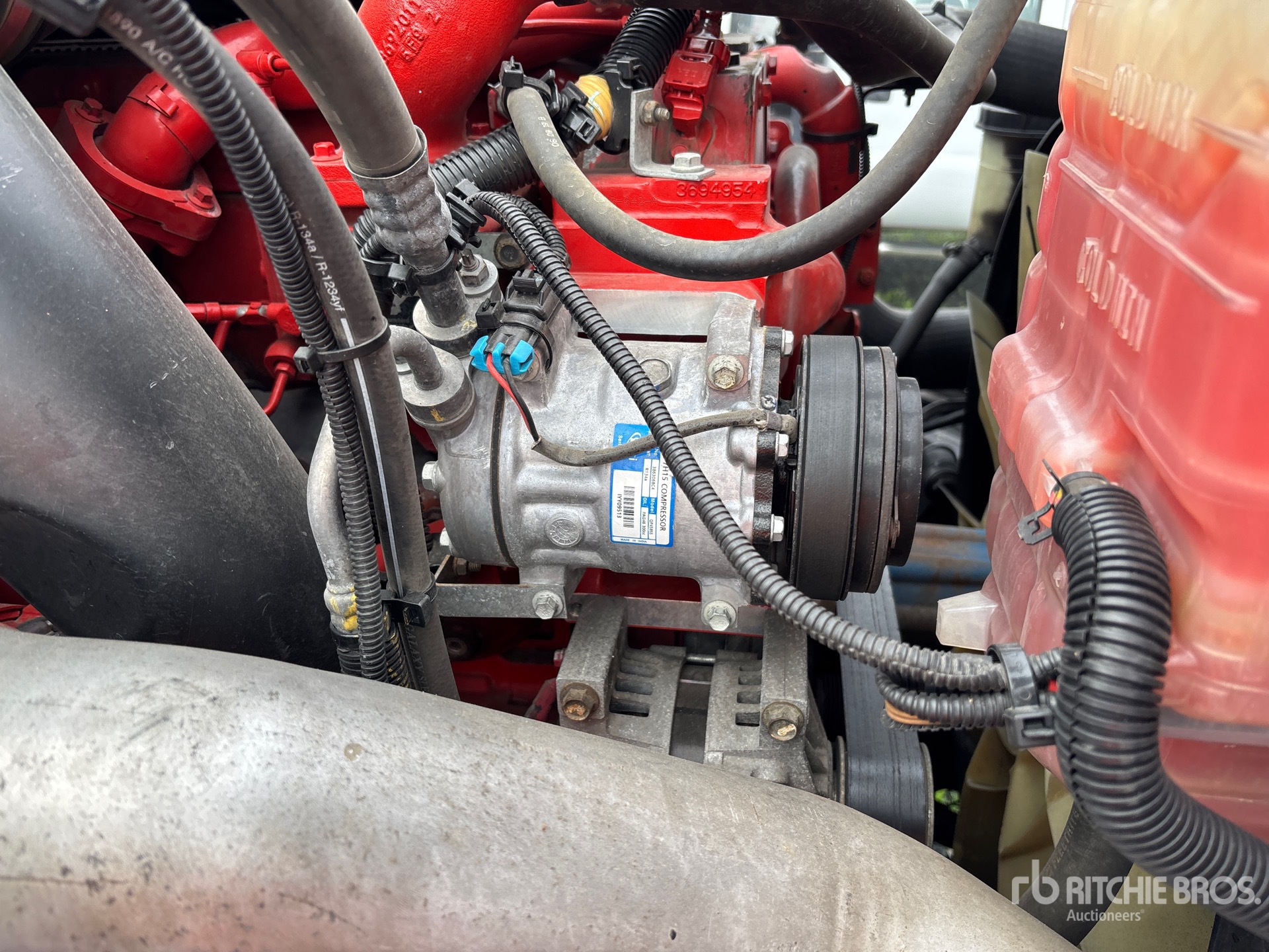 2021 International LT625 6x4 Tracteur Routier Couchette | Ritchie Bros ...