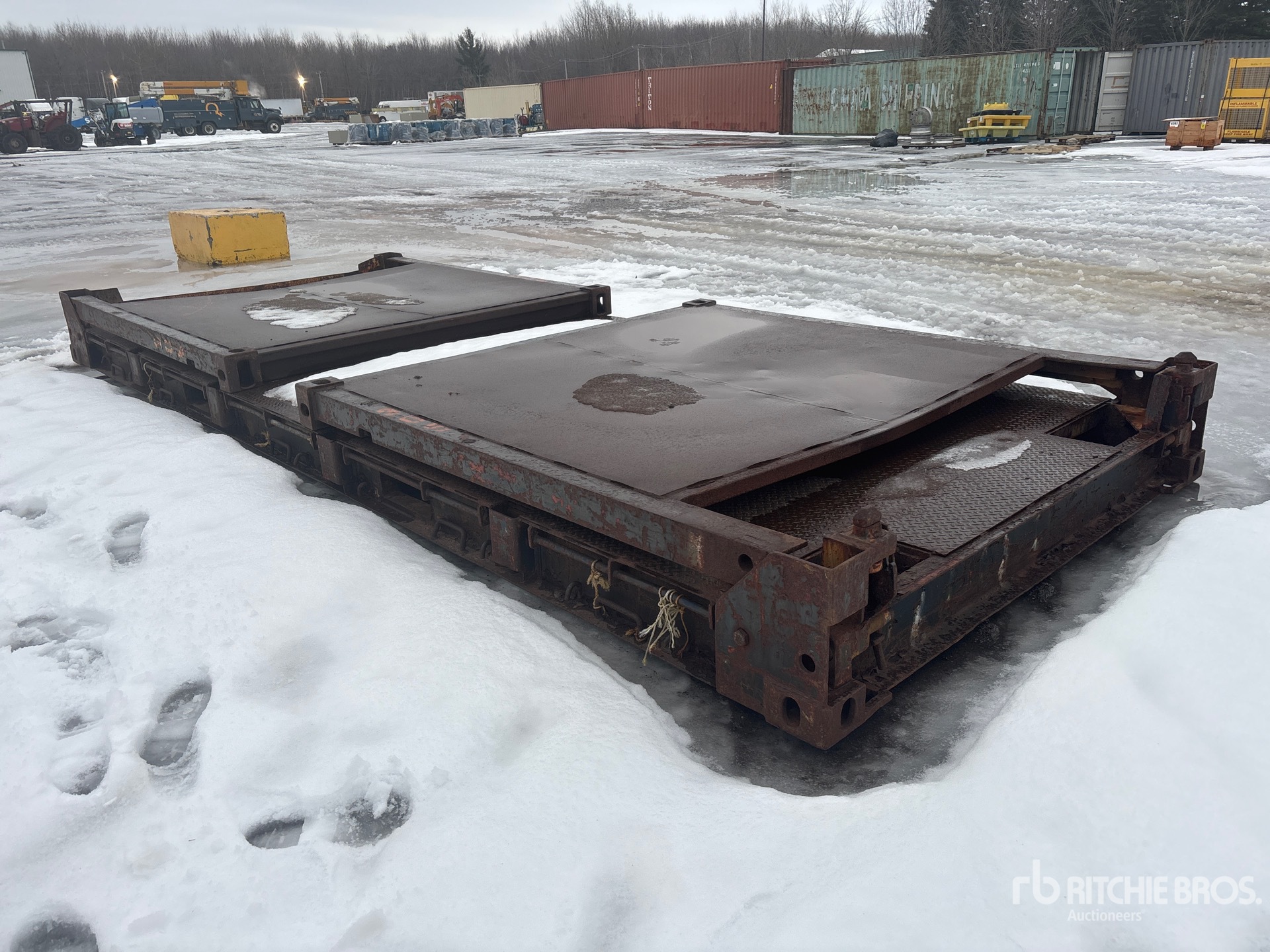 19 ft 6 in x 8 ft Flat Rack Container Divers - Équipement pour ...