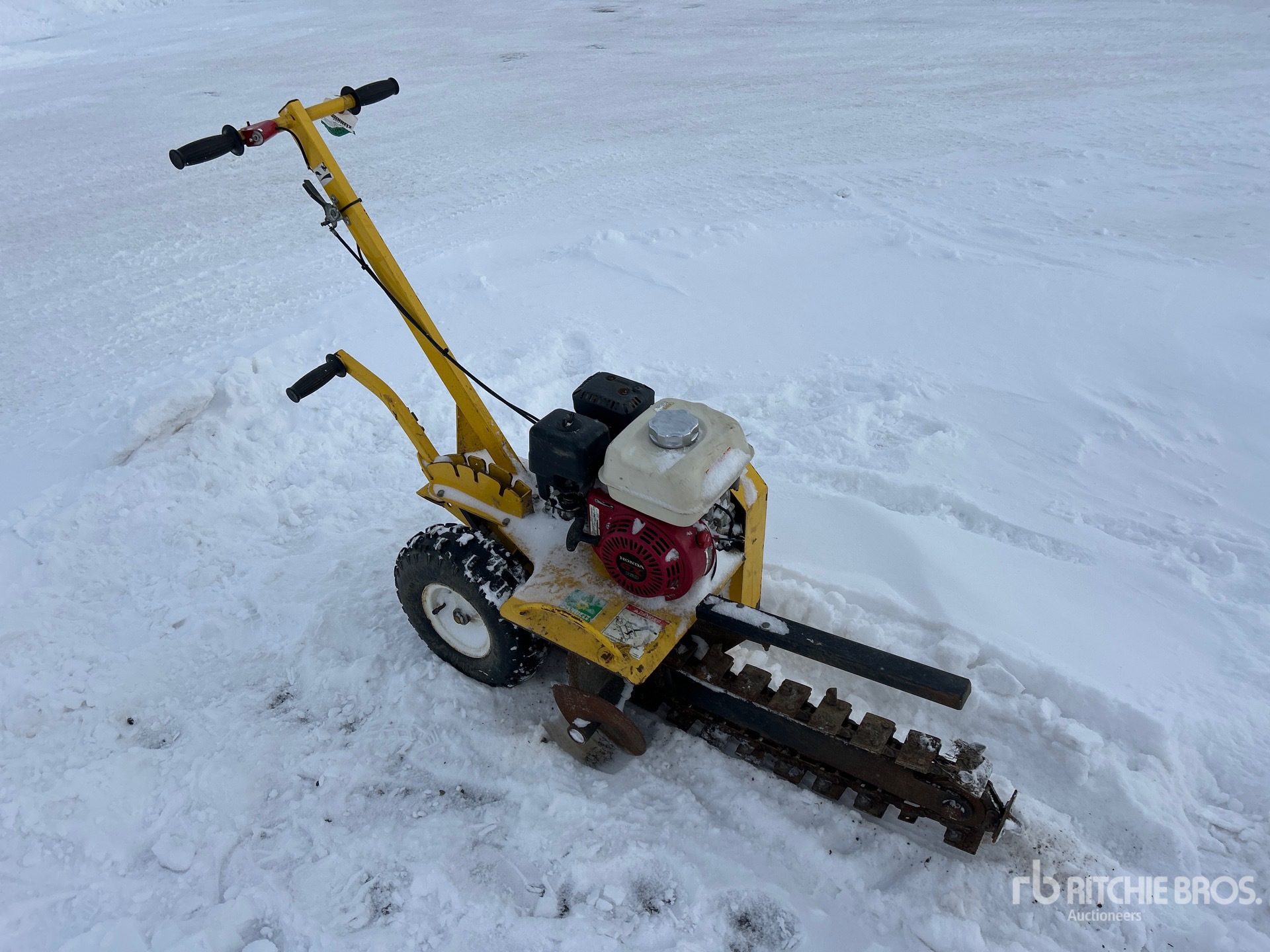 Ground Hog T-4-HS18 Walk Behind Trancheuse | Ritchie Bros. Auctioneers