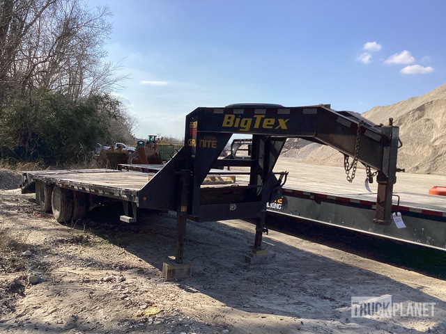 2020 Big Tex 22GN-20BK+5MR 25 ft T/A Gooseneck Equipment Trailer in ...