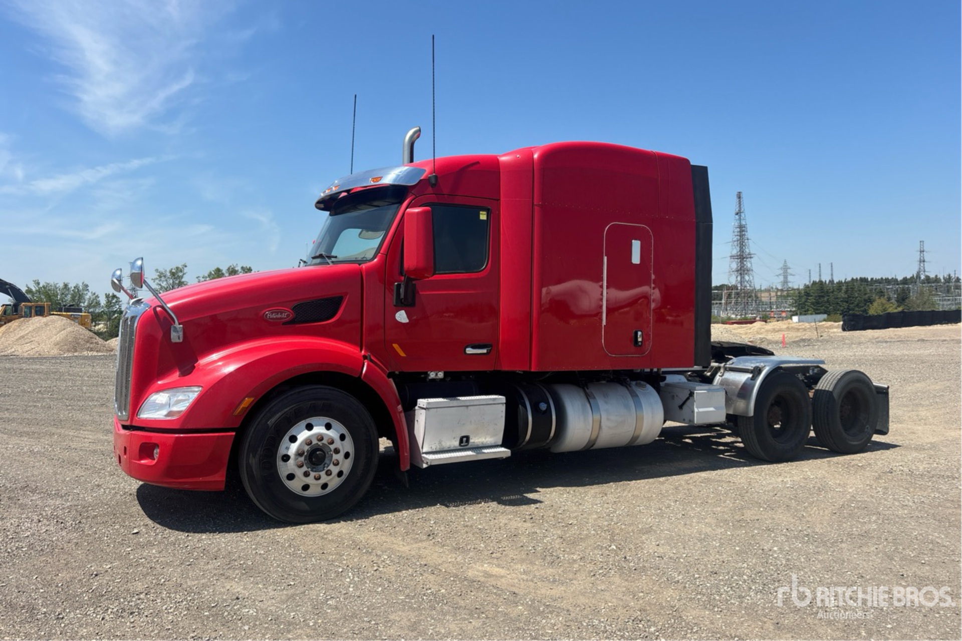 2016 Peterbilt 579 6x4 Sleeper Truck Tractor | Ritchie Bros. Auctioneers