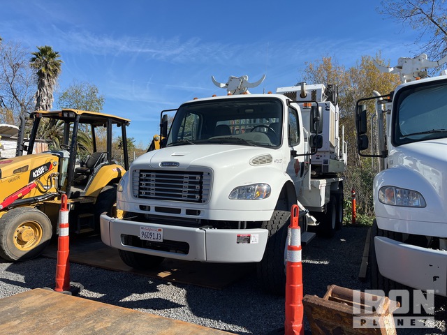 Altec HD35A-12 on 2021 Freightliner M2 6x6 Pressure Digger in Perris ...