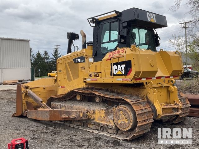 2011 Cat D7E Crawler Dozer in Carleton, Michigan, United States ...
