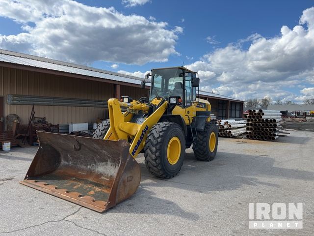 2015 Komatsu WA270-7 Wheel Loader in Carleton, Michigan, United States ...
